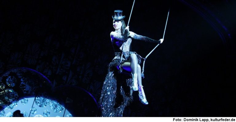 Immersives Erlebnis: „Moulin Rouge“ in Köln - kulturfeder.de ...